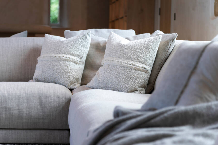 Cotswold Manor Estate - Barn | Janey Butler Studio