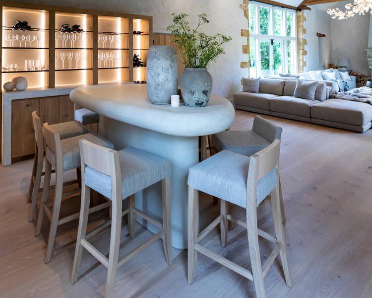Cotswold Manor Estate - Barn | Janey Butler Studio