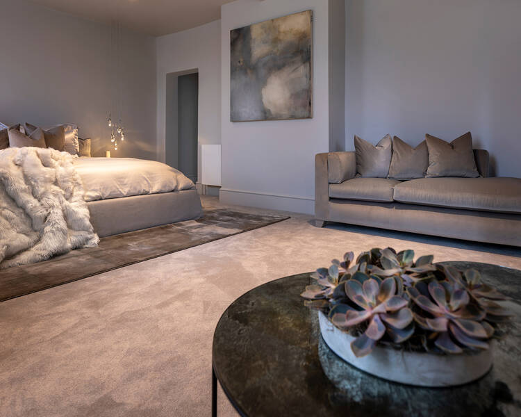 The Manor House - Bedrooms & Bathrooms | Janey Butler Studio