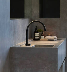 The Manor House - Bedrooms & Bathrooms | Janey Butler Studio
